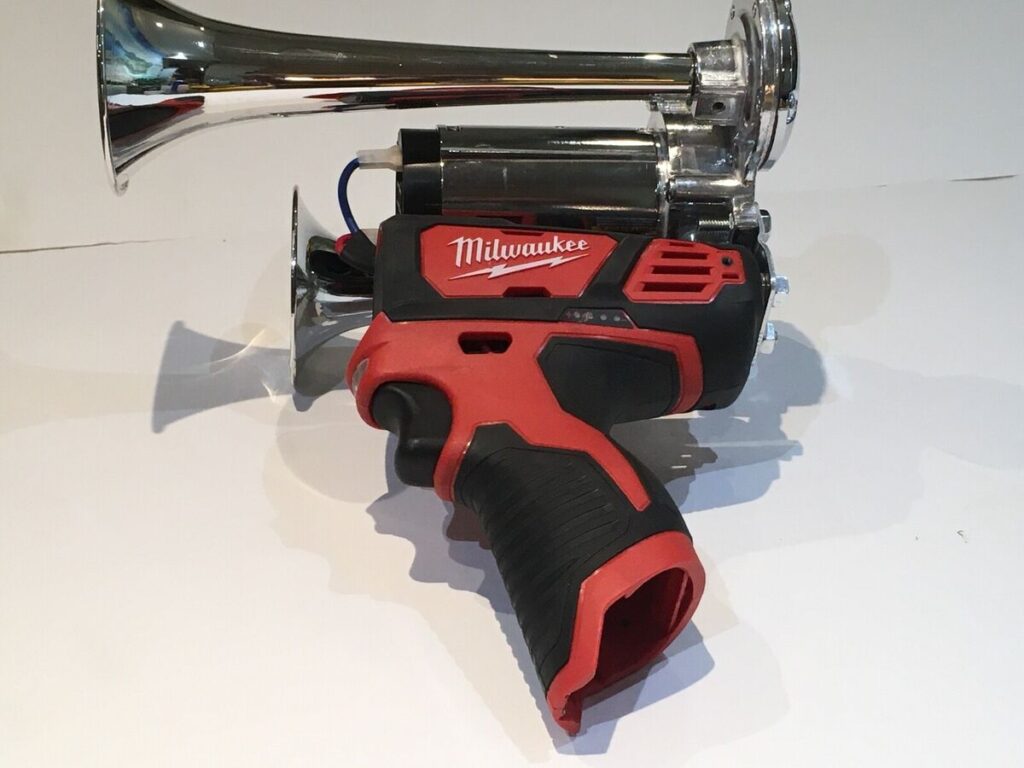 Top Benefits of Using an Air Horn Gun with 5 Trumpets – Horroria